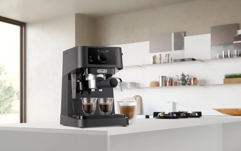 Delonghi EC 230.B Pump Espresso Maker - Ansons